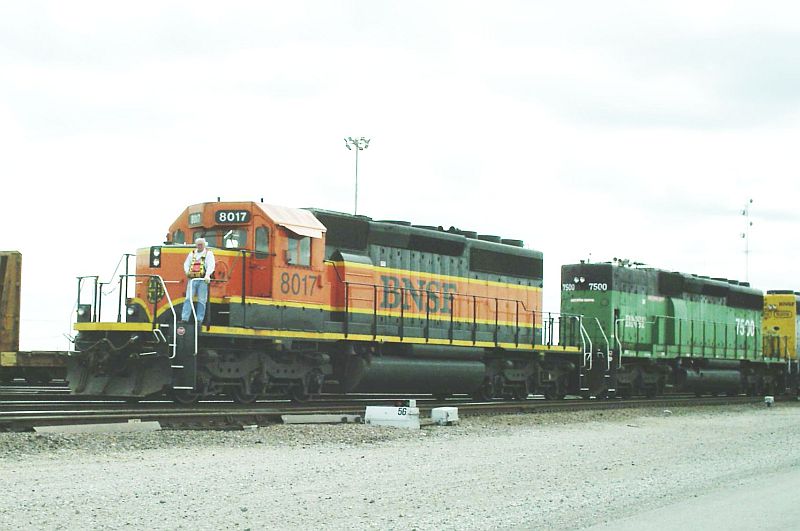 BNSF SD 40-2 8017